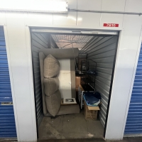 American Auctioneers Auction Team Dan & Laura Dotson Storage Wars